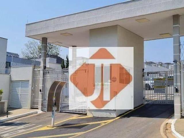 Casa de Condomínio para venda em Pinheirinho de 118.00m² com 3 Quartos, 1 Suite e 2 Garagens
