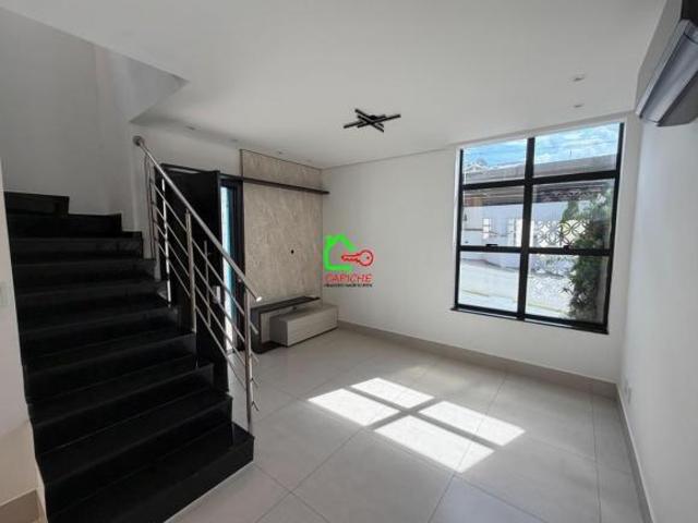 Casa de Condomínio para venda em Pinheirinho de 120.00m² com 3 Quartos, 3 Suites e 3 Garagens