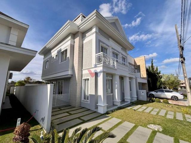 Casa de Condomínio para venda em Pinheirinho de 330.00m² com 2 Quartos e 2 Suites