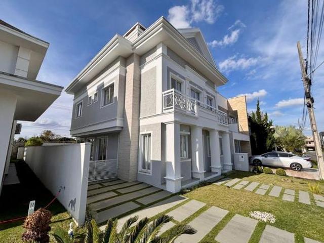 Casa de Condomínio para venda em Pinheirinho de 330.00m² com 2 Quartos e 2 Suites