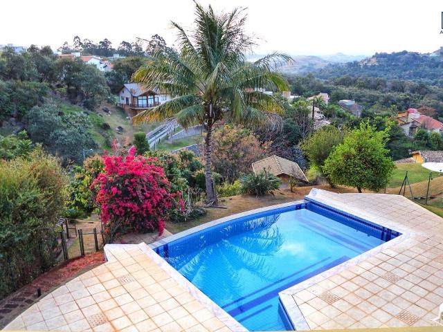 Casa de Condomínio para venda em Pinheiro em Valinhos São Paulo de 344.00m² com 4 Quartos, 4 Suítes e 9 Garagens