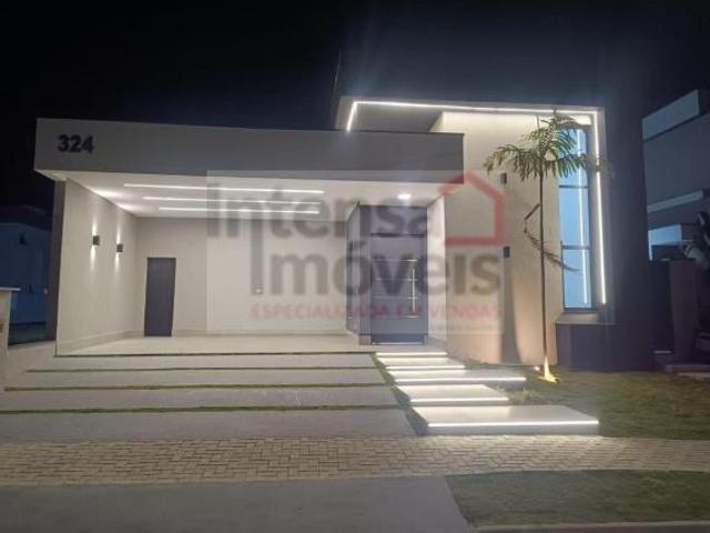 Casa de Condomínio para venda em Piracangaguá de 190.00m² com 4 Quartos, 4 Suites e 2 Garagens