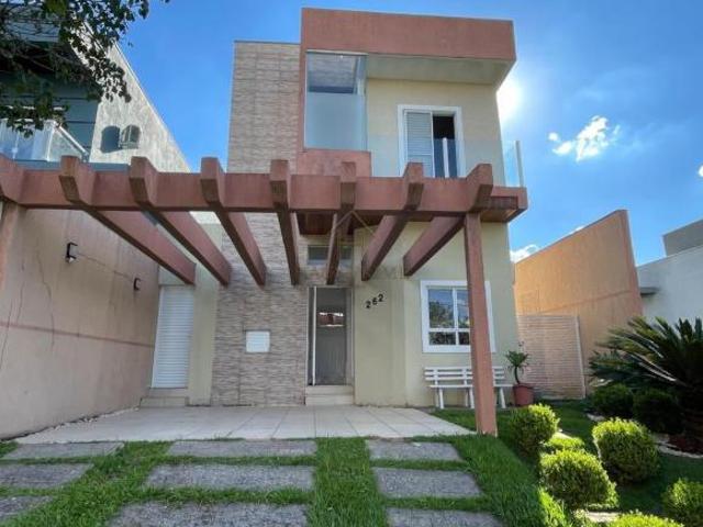 Casa de Condomínio para venda em Pitas de 192.00m² com 3 Quartos, 3 Suites e 4 Garagens