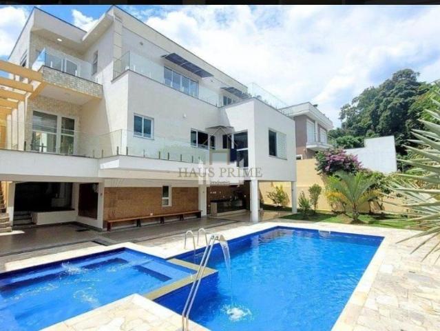 Casa de Condomínio para venda em Pitas em Cotia São Paulo de 381.00m² com 4 Quartos, 4 Suítes e 5 Garagens