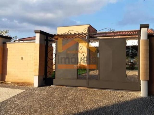 Casa de Condomínio para venda em Portal Dos Nobres de 270.00m² com 3 Quartos, 3 Suites e 4 Garagens