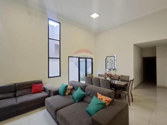 Casa de Condomínio para venda em Portal Da Mata de 150.00m² com 3 Quartos, 3 Suites e 4 Garagens