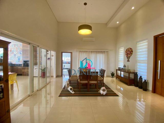 Casa de Condomínio para venda em Portal Das Araucárias em Araraquara São Paulo de 317.00m² com 4 Quartos, 4 Suítes e 4 Garagens