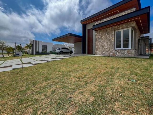 Casa de Condomínio para venda em Portal Japy Golf Club de 351.00m² com 3 Quartos, 3 Suites e 4 Garag
