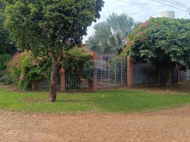 Casa de Condomínio para venda em Pousada Das Garças de 225.00m² com 3 Quartos, 1 Suite e 5 Garagens
