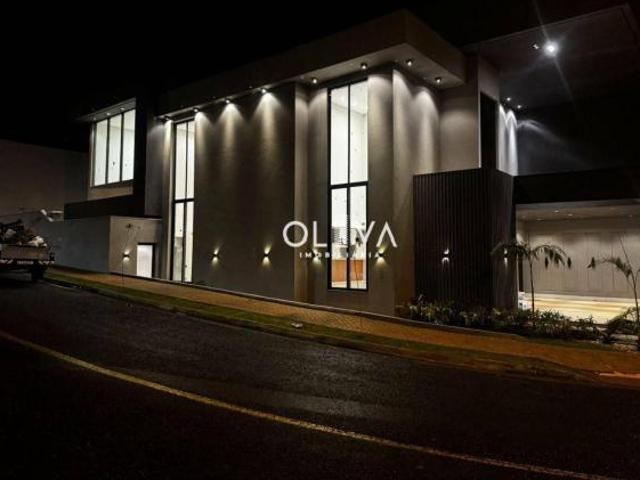 Casa de Condomínio para venda em Quinta Do Lago de 220.00m² com 3 Quartos, 3 Suites e 4 Garagens
