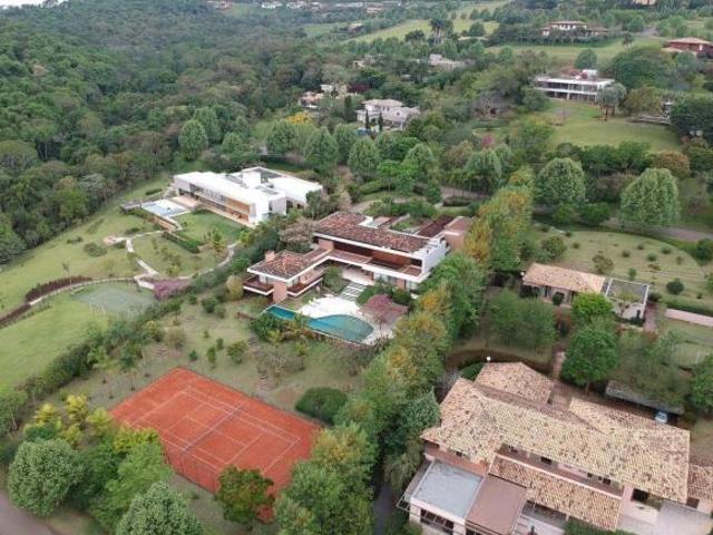 Casa de Condomínio para venda em Quinta Da Baroneza Ii de 1400.00m² com 7 Quartos, 7 Suites e 7 Gara