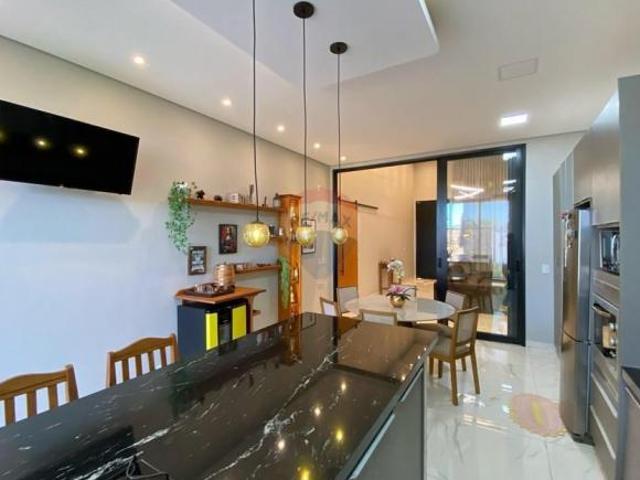 Casa de Condomínio para venda em Real Sul de 155.00m² com 3 Quartos, 1 Suite e 4 Garagens