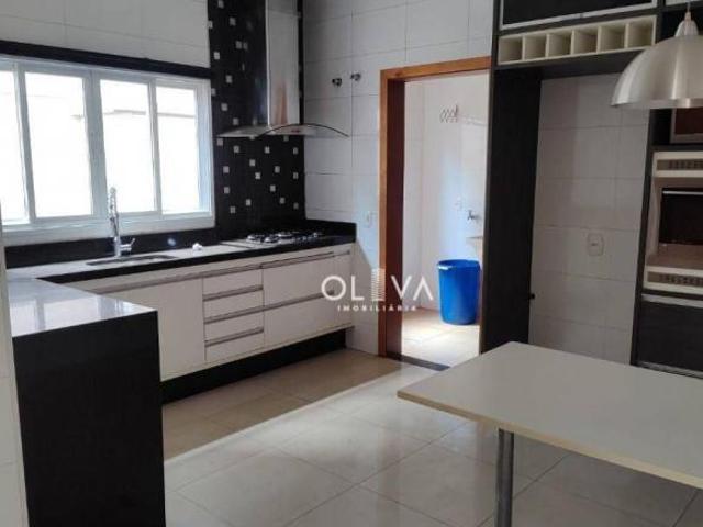 Casa de Condomínio para venda em Recanto Do Lago de 232.00m² com 3 Quartos, 3 Suites e 3 Garagens