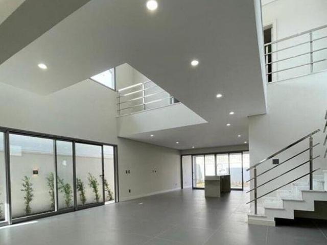 Casa de Condomínio para venda em Recanto Quarto Centenário de 238.00m² com 3 Quartos, 3 Suites e 4 G