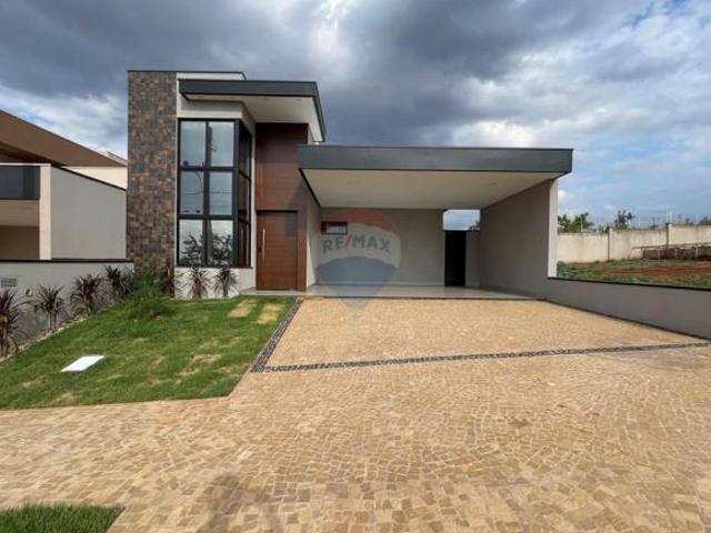 Casa de Condomínio para venda em Recreio Anhangüera de 160.00m² com 3 Quartos e 4 Garagens