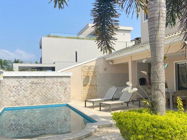 Casa de Condomínio para venda em Recreio Dos Bandeirantes em Rio De Janeiro Rio de Janeiro de 251.00m² com 4 Quartos, 2 Suítes e 3 Garagens