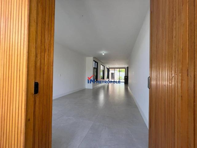 Casa de Condomínio para venda em Recreio Dos Bandeirantes em Rio De Janeiro Rio de Janeiro de 440.00m² com 5 Quartos, 5 Suítes e 2 Garagens