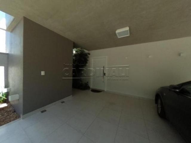Casa de Condomínio para venda em Res. Portal Dos Oitis de 373.00m² com 3 Quartos, 3 Suites e 4 Garag