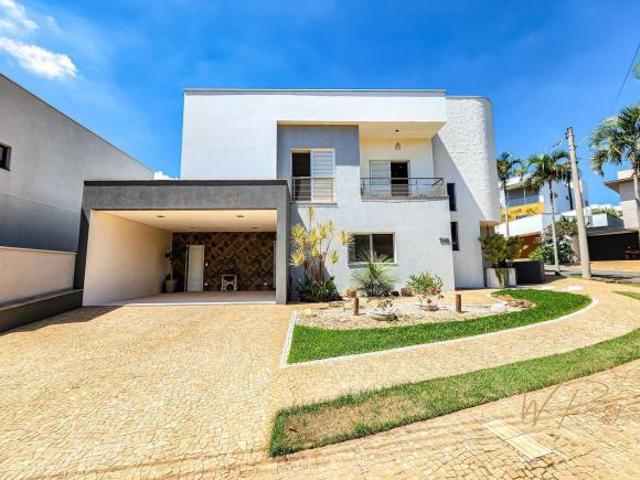 Casa de Condomínio para venda em Reserva Do Engenho de 268.00m² com 3 Quartos, 3 Suites e 4 Garagens