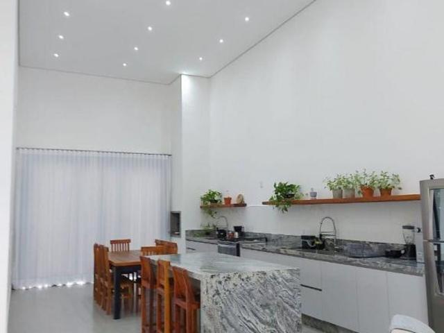 Casa de Condomínio para venda em Residencial Terras Da Estância de 139.00m² com 3 Quartos, 1 Suite e