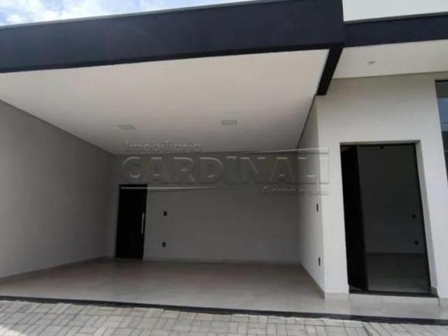 Casa de Condomínio para venda em Residencial Tivoli de 151.00m² com 3 Quartos, 1 Suite e 2 Garagens