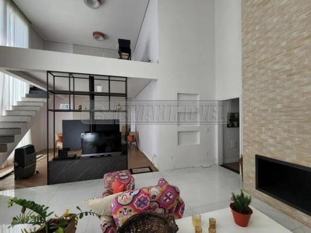 Casa de Condomínio para venda em Residencial Vale Do Lago de 308.00m² com 3 Quartos, 3 Suites e 2 Ga