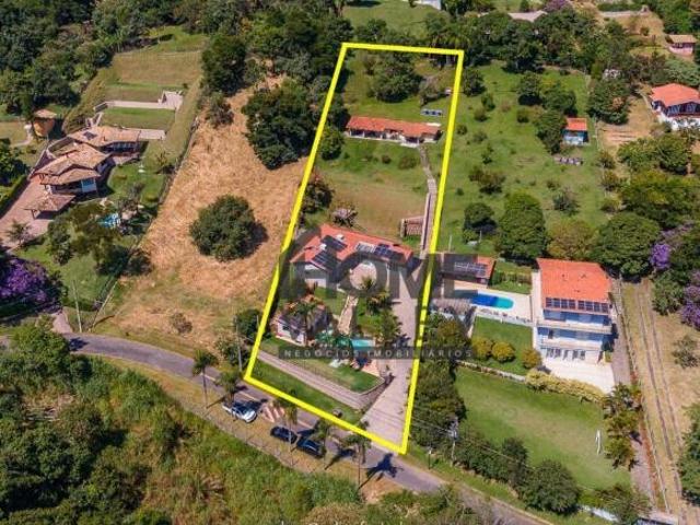 Casa de Condomínio para venda em Residencial Vale Santa Fé de 384.00m² com 4 Quartos, 3 Suites e 6 G