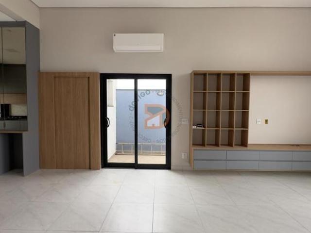 Casa de Condomínio para venda em Residencial Vila Toscana de 170.00m² com 3 Quartos, 1 Suite e 2 Gar
