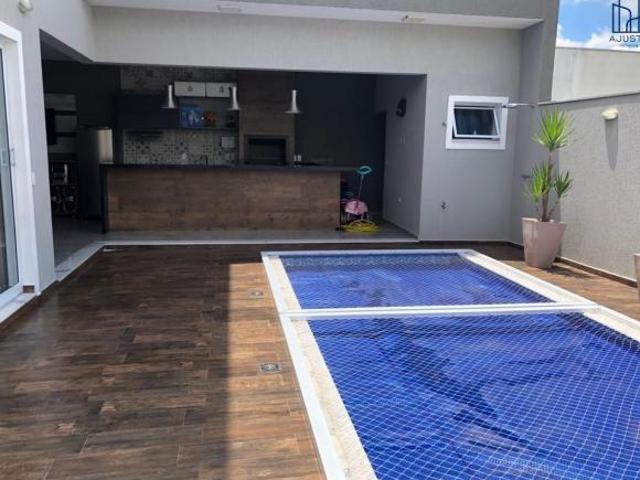 Casa de Condomínio para venda em Residencial Villa Do Bosque de 260.00m² com 3 Quartos, 3 Suites e 4