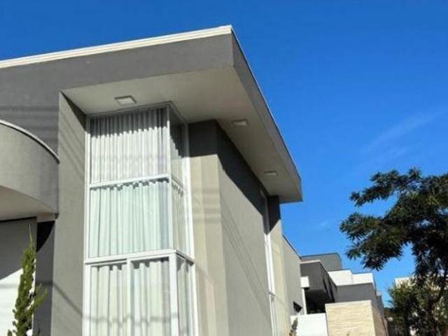Casa de Condomínio para venda em Residencial Villa Do Sol de 180.00m² com 3 Quartos, 3 Suites e 4 Ga