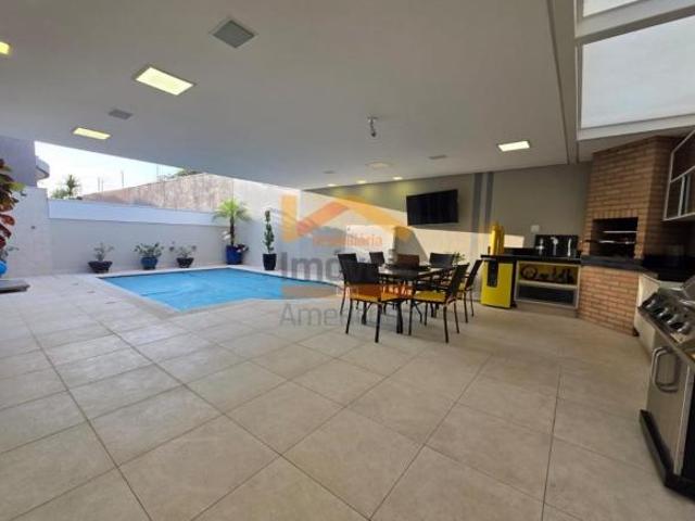 Casa de Condomínio para venda em Residencial Villa San Pietro de 300.00m² com 3 Quartos, 3 Suites e