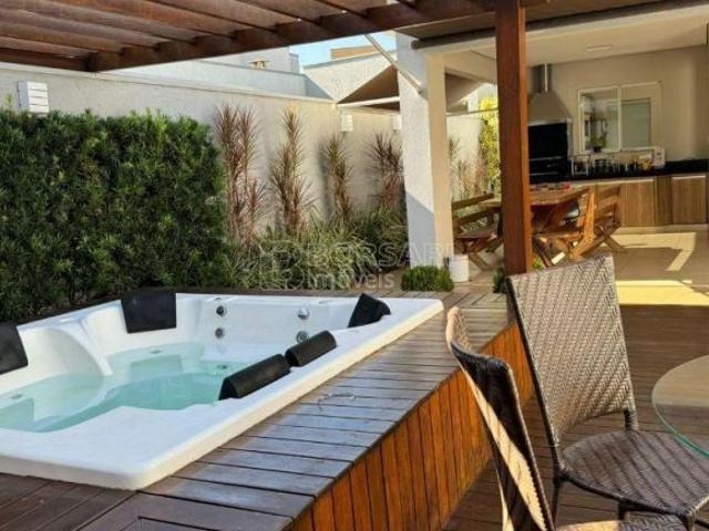 Casa de Condomínio para venda em Residencial Village Damha de 359.00m² com 3 Quartos, 2 Suites e 4 G