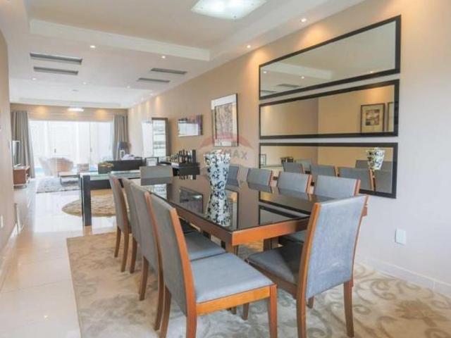Casa de Condomínio para venda em Residencial Villazul de 302.85m² com 4 Quartos, 4 Suites e 4 Garage
