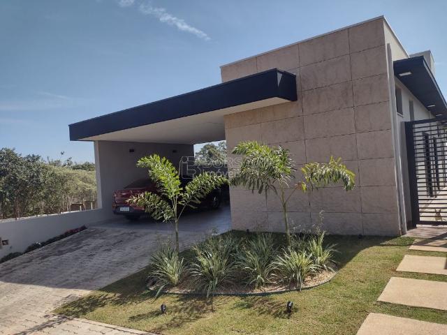 Casa de Condomínio para venda em Residencial Volpi em Araraquara São Paulo de 155.00m² com 3 Quartos, 1 Suíte e 4 Garagens