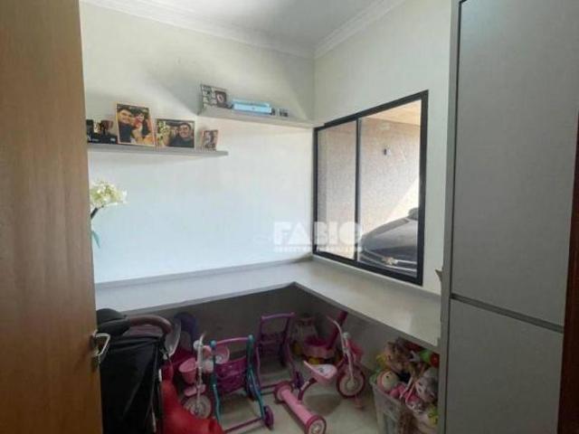 Casa de Condomínio para venda em Residencial Alta Vista de 165.00m² com 3 Quartos, 3 Suites e 4 Gara