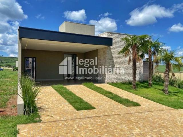 Casa de Condomínio para venda em Residencial Alto Do Castelo de 190.00m² com 3 Quartos, 3 Suites e 4