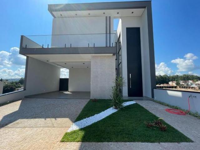 Casa de Condomínio para venda em Residencial Bosque Da Mata de 251.00m² com 3 Quartos, 3 Suites e 4