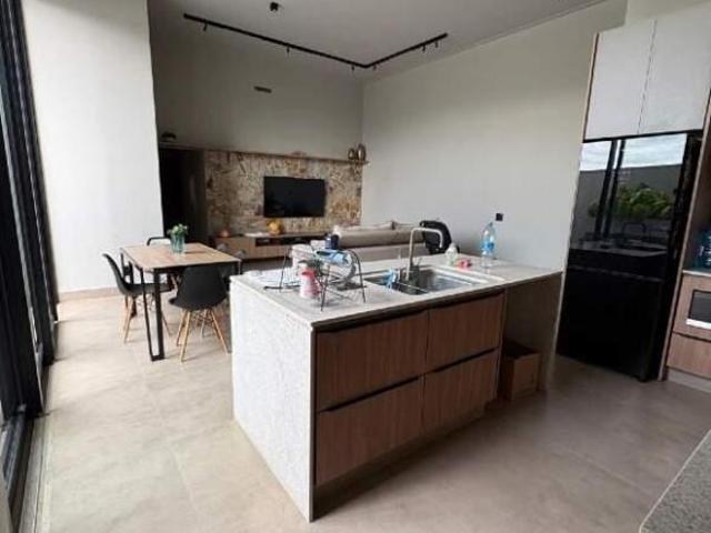 Casa de Condomínio para venda em Residencial Costa Home de 170.00m² com 3 Quartos, 3 Suites e 3 Gara