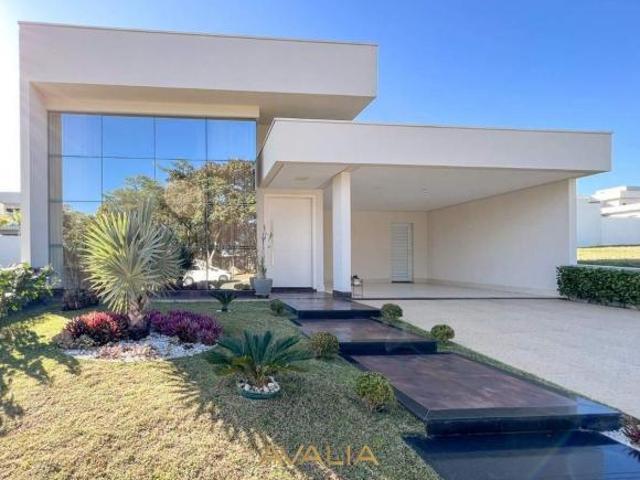 Casa de Condomínio para venda em Residencial Duas Marias de 236.00m² com 4 Quartos, 4 Suites e 4 Gar
