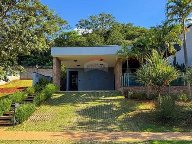 Casa de Condomínio para venda em Residencial E Empresarial Alphaville de 280.27m² com 3 Quartos, 3 S