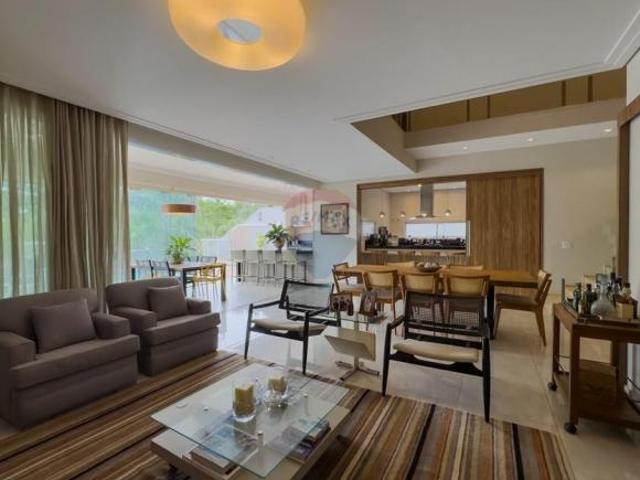 Casa de Condomínio para venda em Residencial E Empresarial Alphaville de 311.00m² com 4 Quartos, 4 S