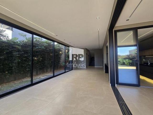 Casa de Condomínio para venda em Residencial E Empresarial Alphaville de 421.00m² com 4 Quartos, 4 S