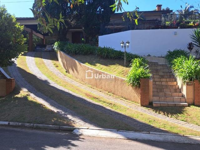 Casa de Condomínio para venda em Residencial Euroville em Carapicuíba São Paulo de 320.00m² com 3 Quartos, 1 Suíte e 3 Garagens