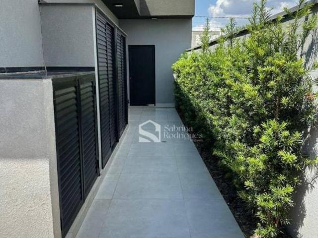 Casa de Condomínio para venda em Residencial Evidências de 187.00m² com 3 Quartos, 1 Suite e 2 Garag