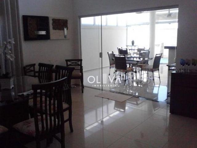 Casa de Condomínio para venda em Residencial Gaivota I de 207.00m² com 3 Quartos, 3 Suites e 6 Garag