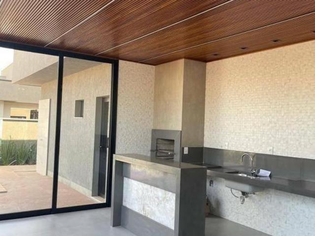 Casa de Condomínio para venda em Residencial Goiânia Golfe C