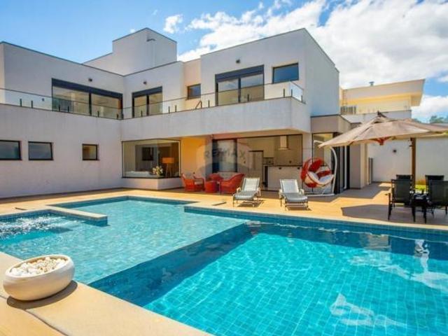 Casa de Condomínio para venda em Residencial Green Village de 381.00m² com 4 Quartos, 4 Suites e 4 G