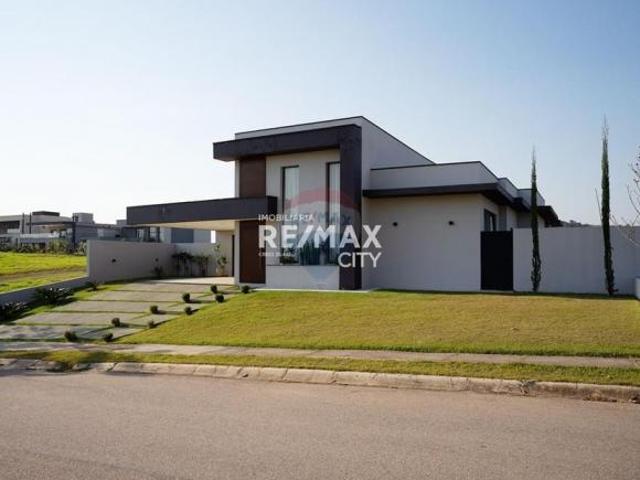 Casa de Condomínio para venda em Residencial Green Park de 204.00m² com 3 Quartos, 1 Suite e 4 Garag