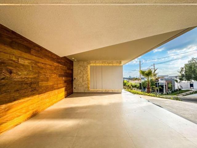 Casa de Condomínio para venda em Residencial Helvétia Park de 261.00m² com 4 Quartos, 4 Suites e 6 G
