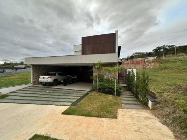 Casa de Condomínio para venda em Residencial Jardim Bounganville de 315.00m² com 4 Quartos, 4 Suites